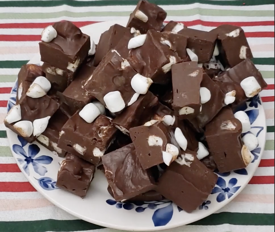 Hot Chocolate Fudge Bites